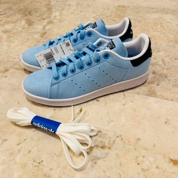 adidas | Shoes | Adidas Stan Smith Sneakers With White Laces | Poshmark